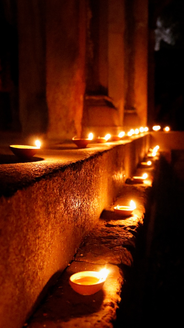Dipotsav celebrated at Kashibai Rajghat;Youth cherishes Heritage Walk ...