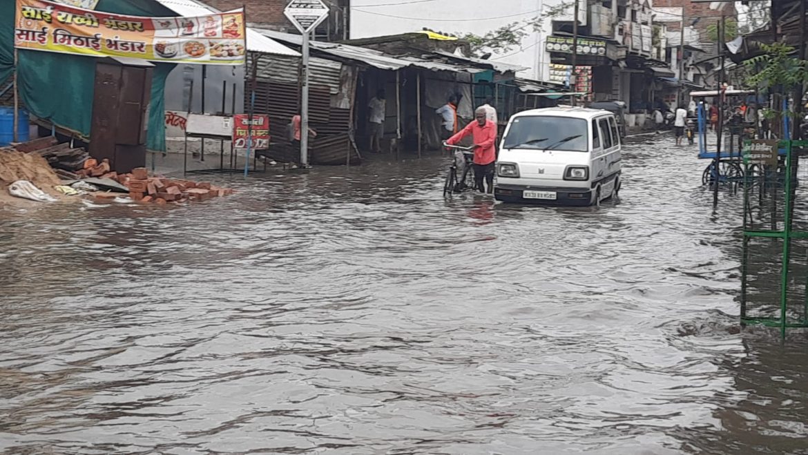 Heavy rains on Monday morning lash city - The Live Nagpur